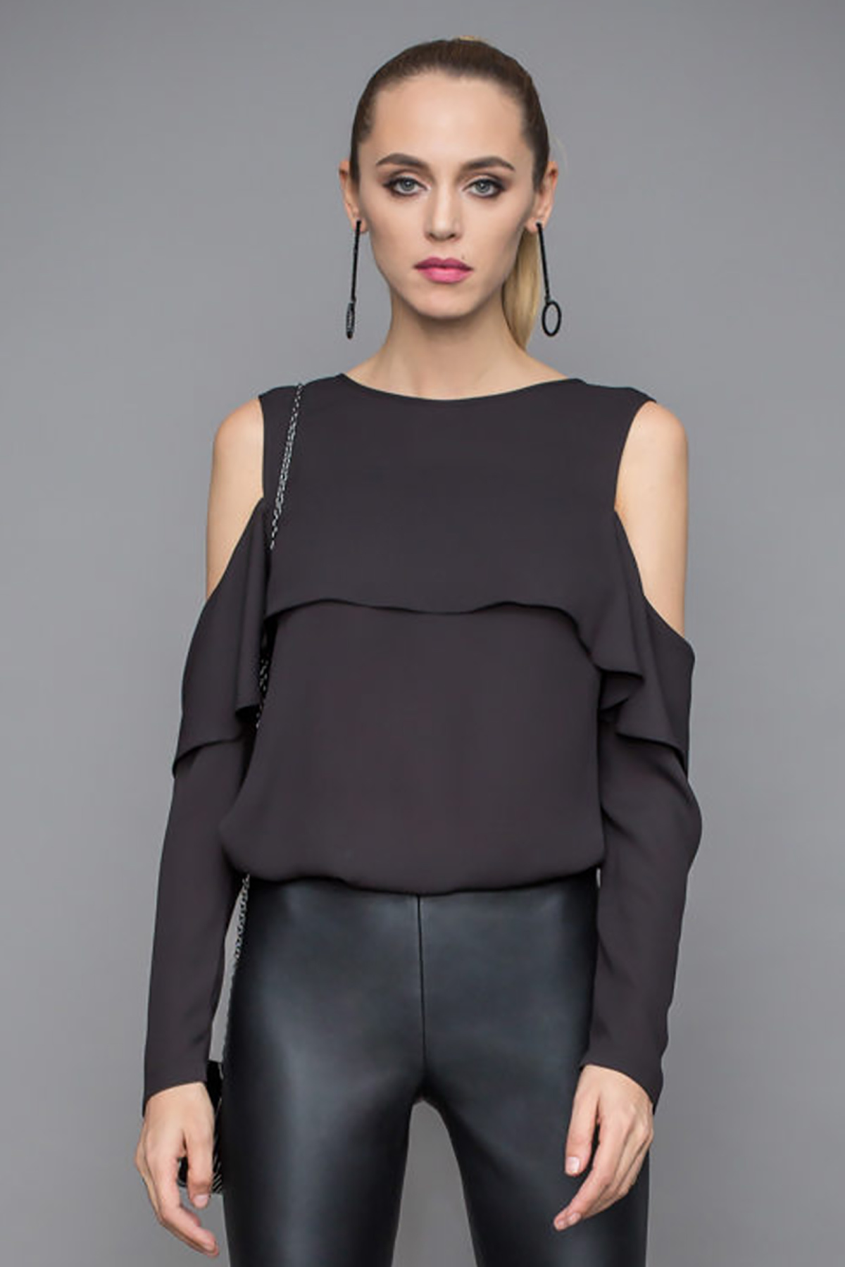 Top cu volane si umeri descoperiti | TOP9030 | NISSA